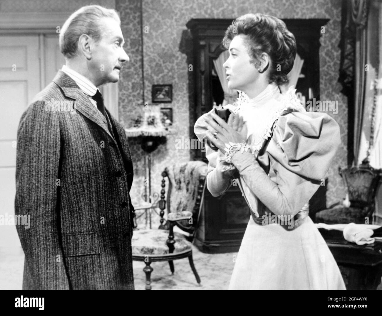 THE REMARKABLE MR. PENNYPACKER, from left, Clifton Webb, Dorothy ...