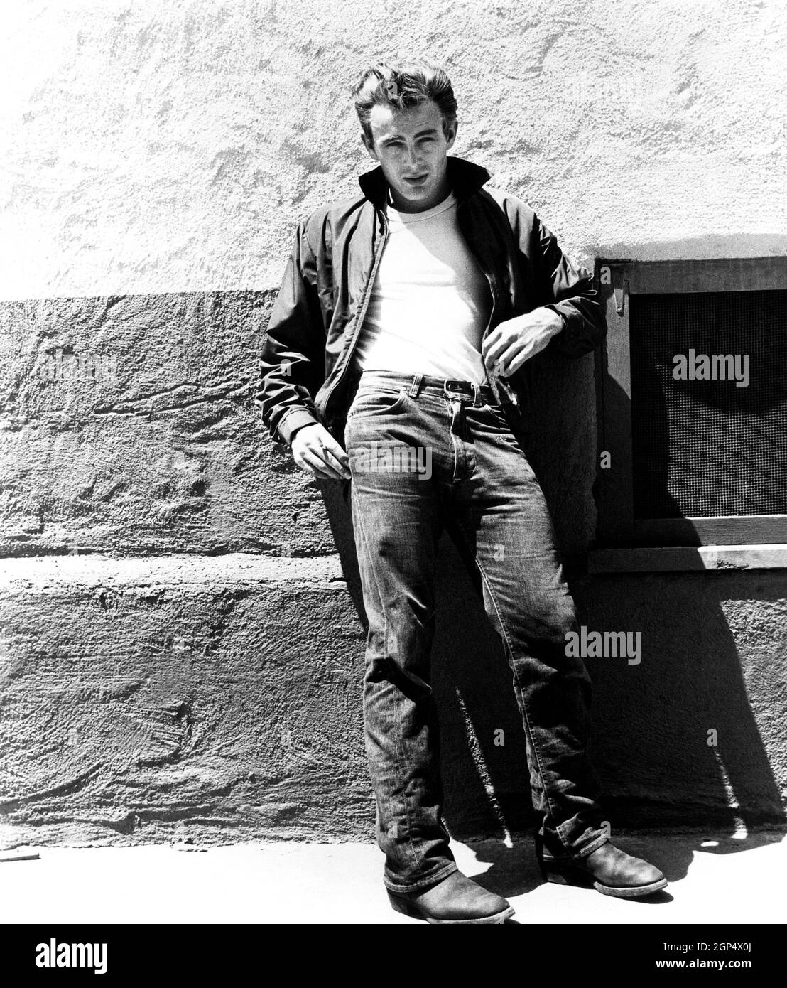 REBEL WITHOUT A CAUSE, James Dean, 1955 Stock Photo - Alamy