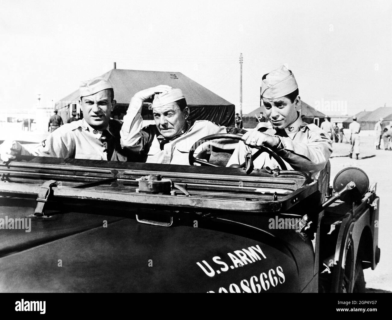 THE SAD SACK, from left, Joe Mantell, David Wayne, Jerry Lewis, 1957 ...