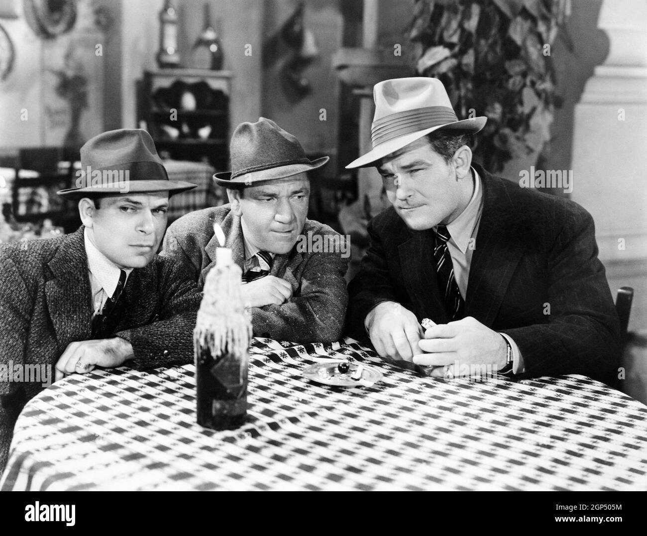 SIX LESSONS FROM MADAME LA ZONGA, from left, Frank Mitchell, Shemp ...