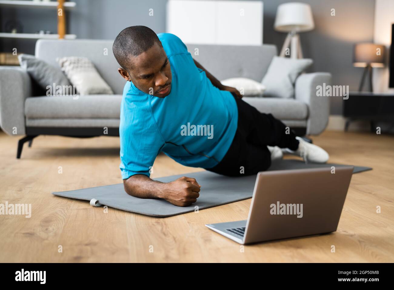 African american fitness class hi-res stock photography and images - Alamy