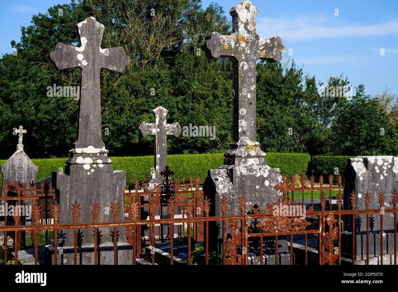 Sainte-Honorine church cemetery, Audouville la Hubert, Manche ...