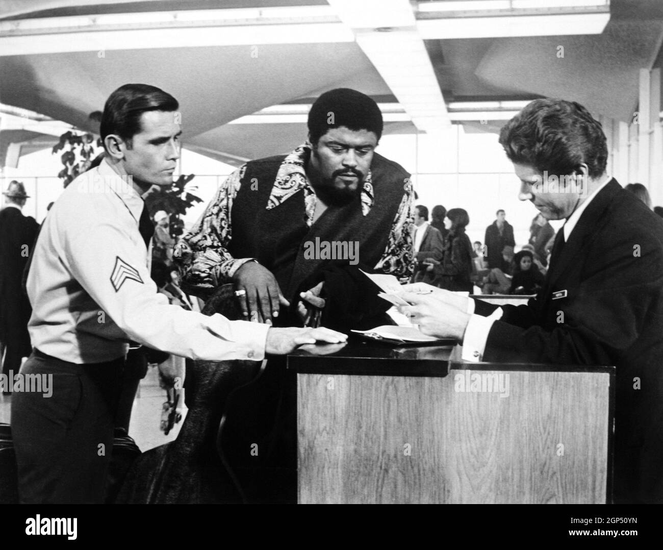 SKYJACKED, from left, James Brolin, Roosevelt Grier, (aka Rosey Grier ...