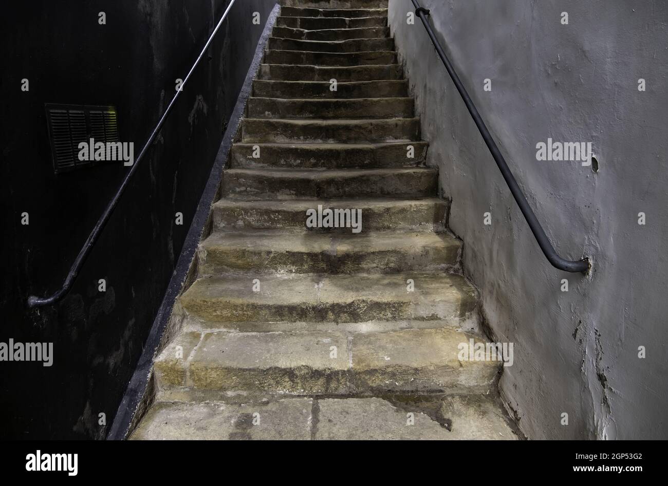 Urban stairs hi-res stock photography and images - Alamy