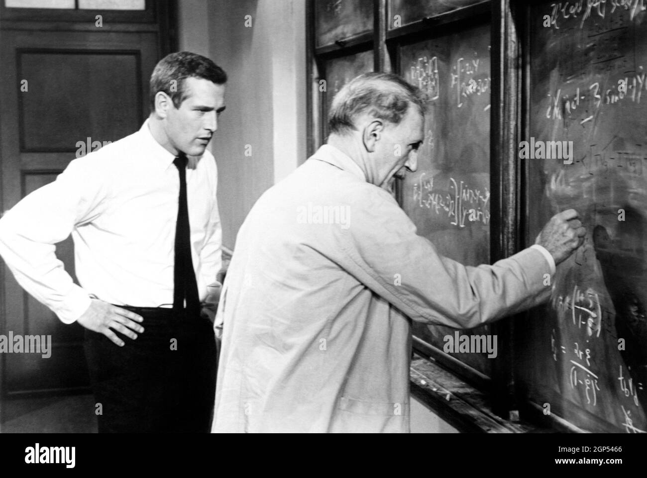 TORN CURTAIN, from left, Paul Newman, Ludwig Donath, 1966 Stock Photo ...