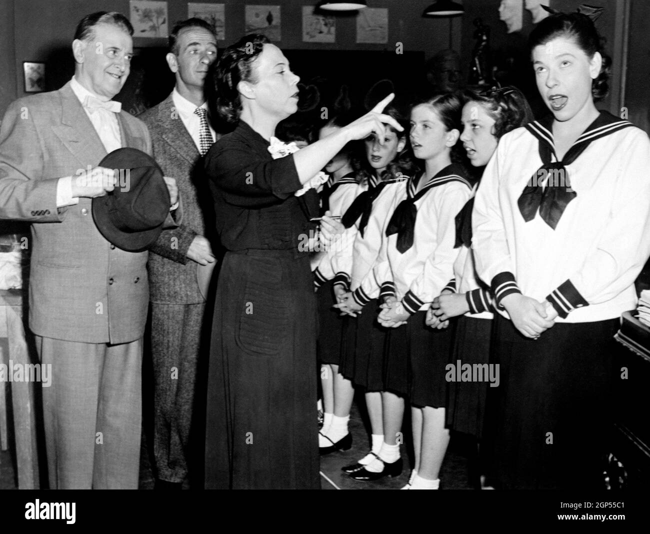 UNTAMED HEIRESS, adults, from left, Taylor Holmes, Chick Chandler ...