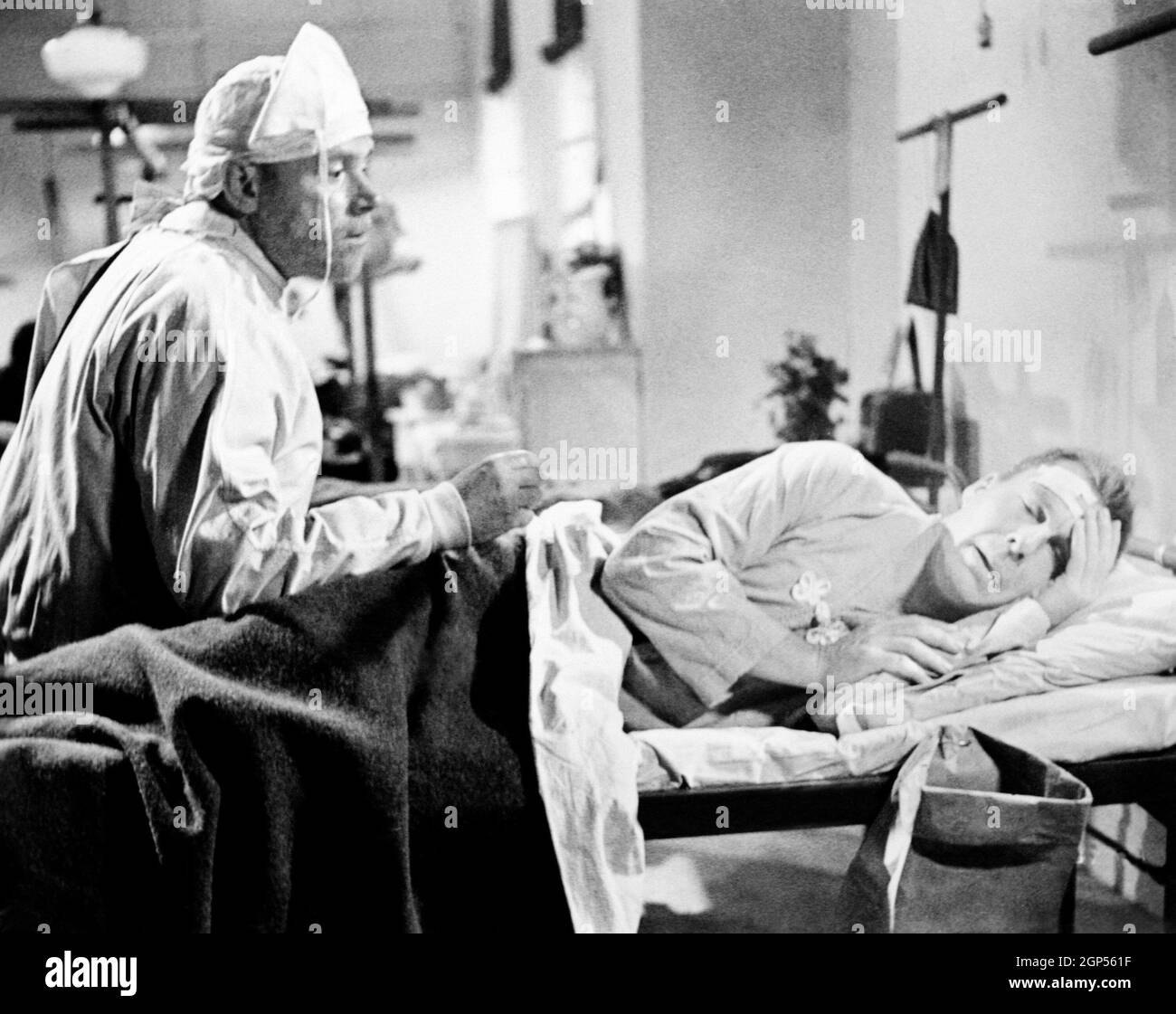 UP FRONT, from left, Tom Ewell, David Wayne, 1951 Stock Photo - Alamy