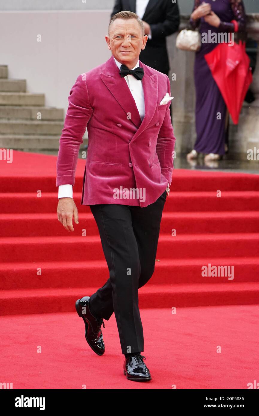 Daniel Craig attending the World Premiere of No Time To Die, at the ...