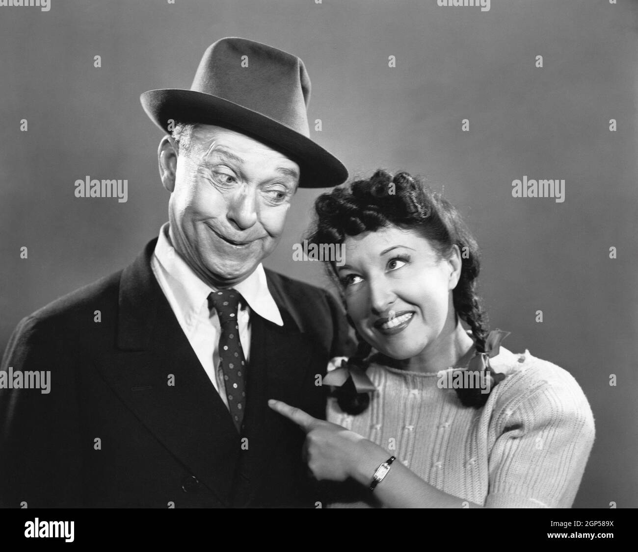 WHAT MAKES LIZZY DIZZY?, from left, Harry Langdon, Elsie Ames, 1942 ...