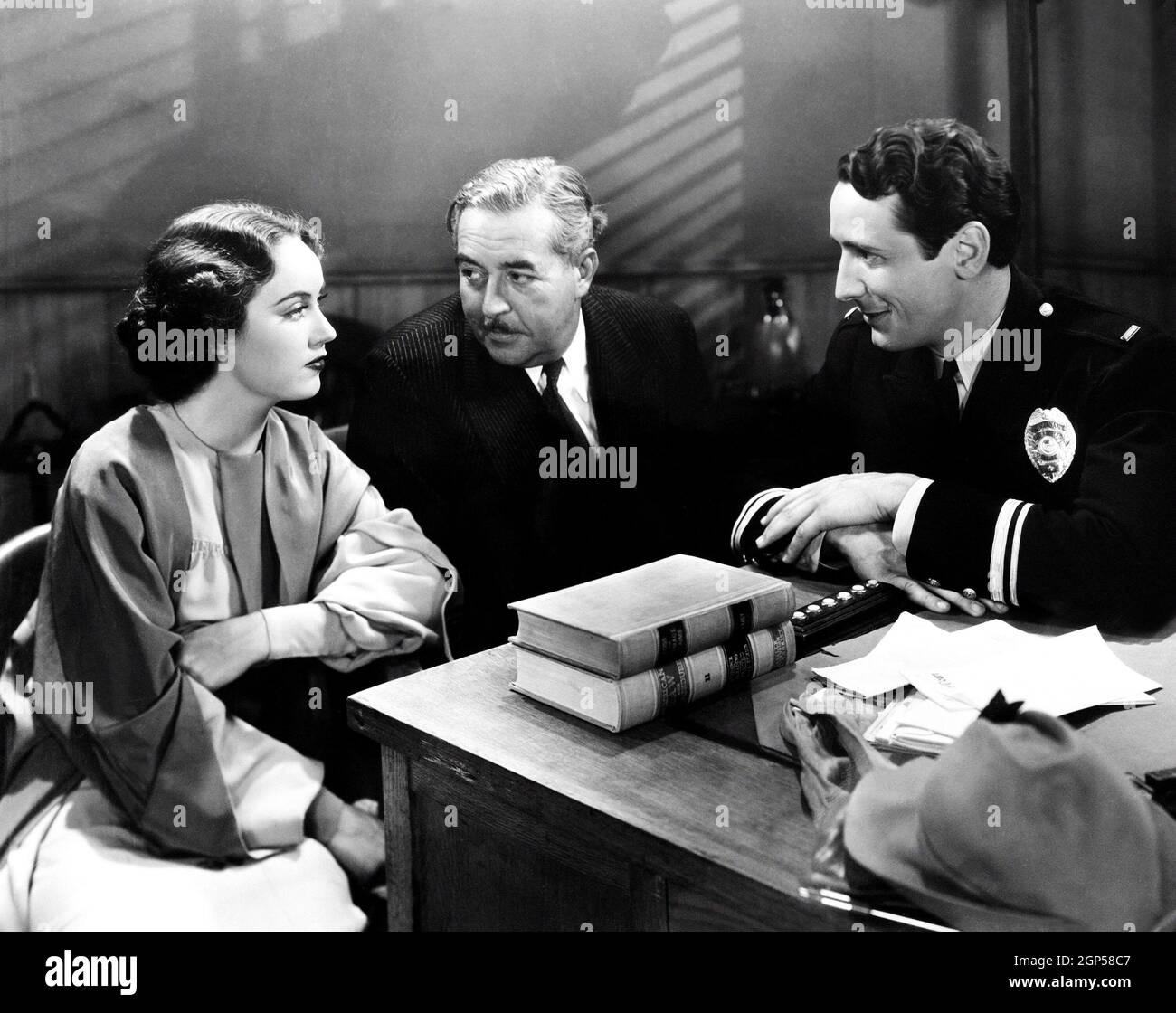 WHITE LIES, from left, Fay Wray, Walter Connolly, Victor Jory, 1935 ...