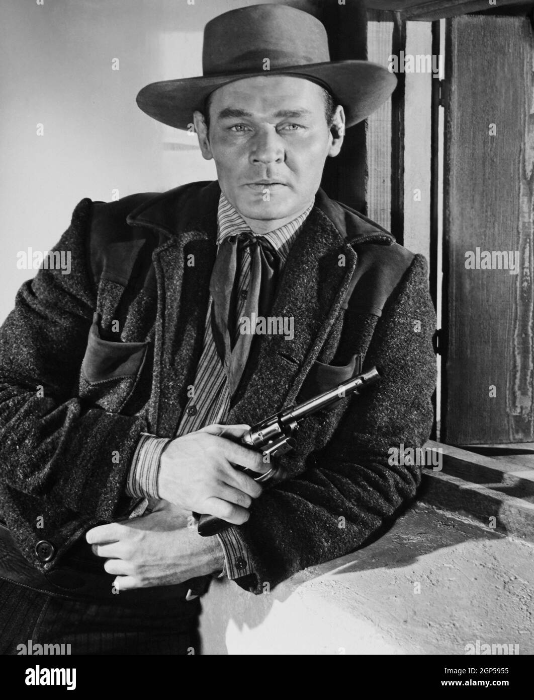 THE YELLOW MOUNTAIN, Leo Gordon, 1954 Stock Photo - Alamy