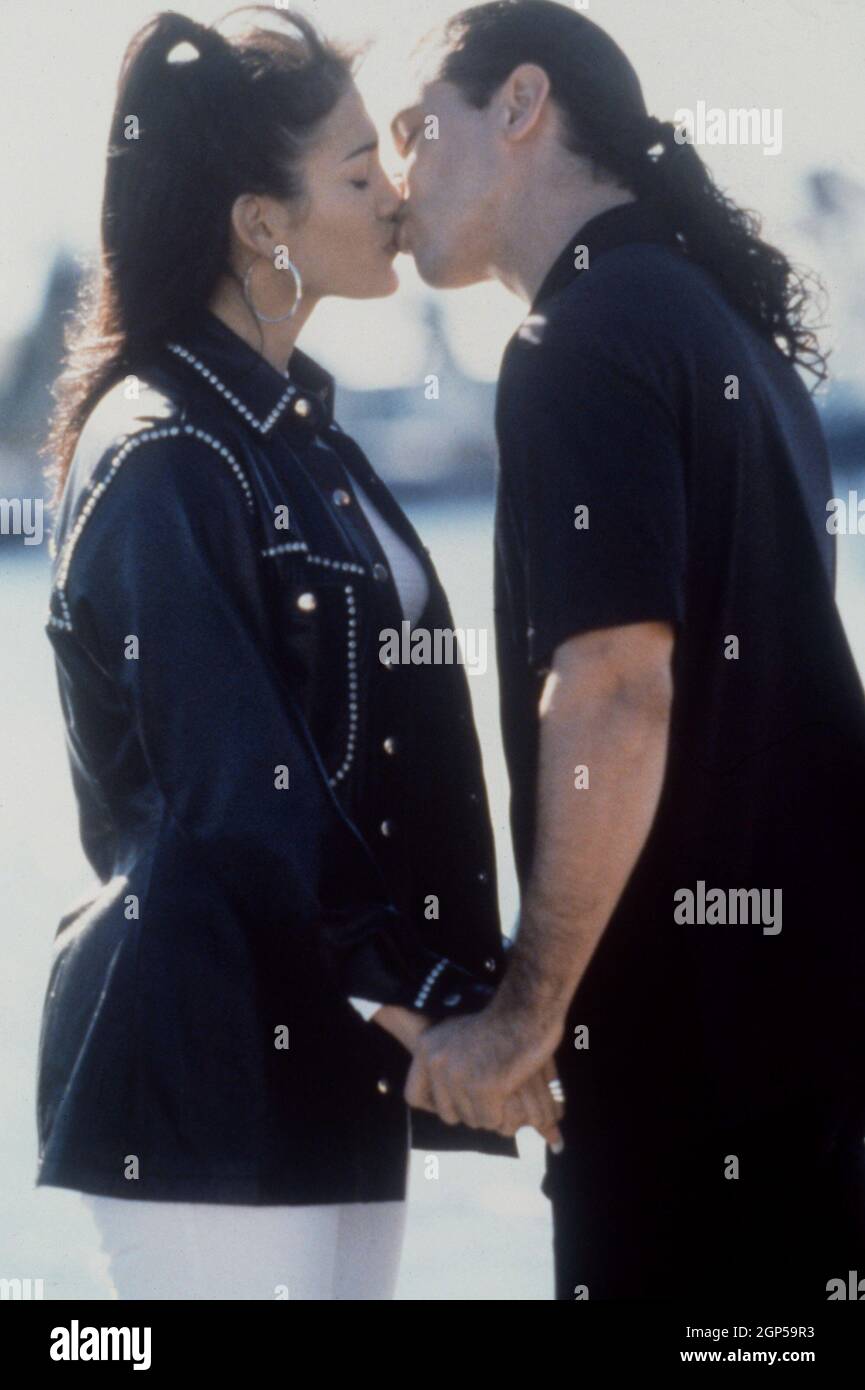 SELENA, from left: Jennifer Lopez, Jon Seda, 1997. © Warner Bros ...