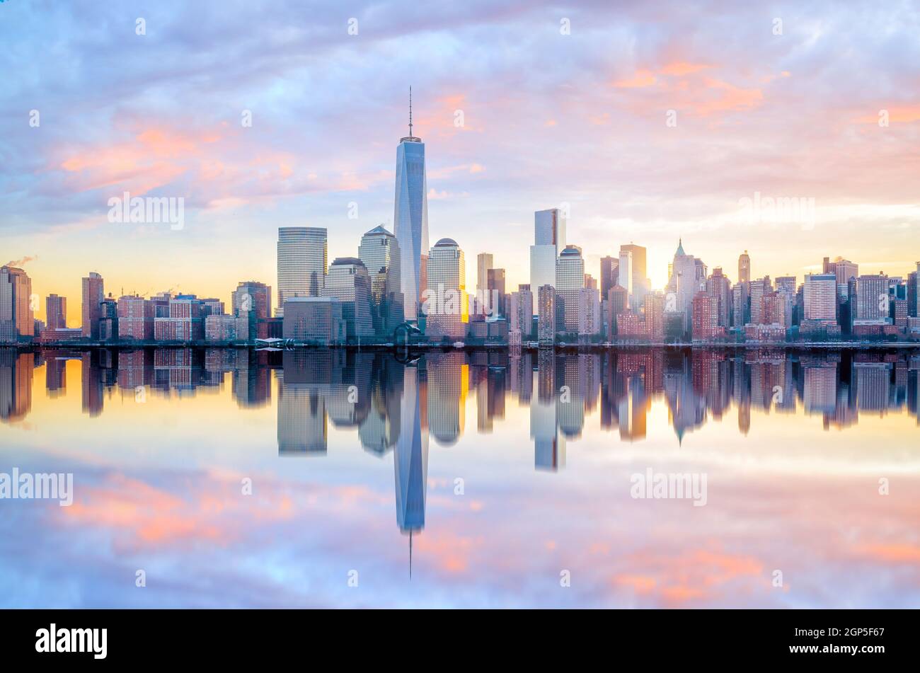 Manhattan Skyline at twilight, New York City Stock Photo - Alamy