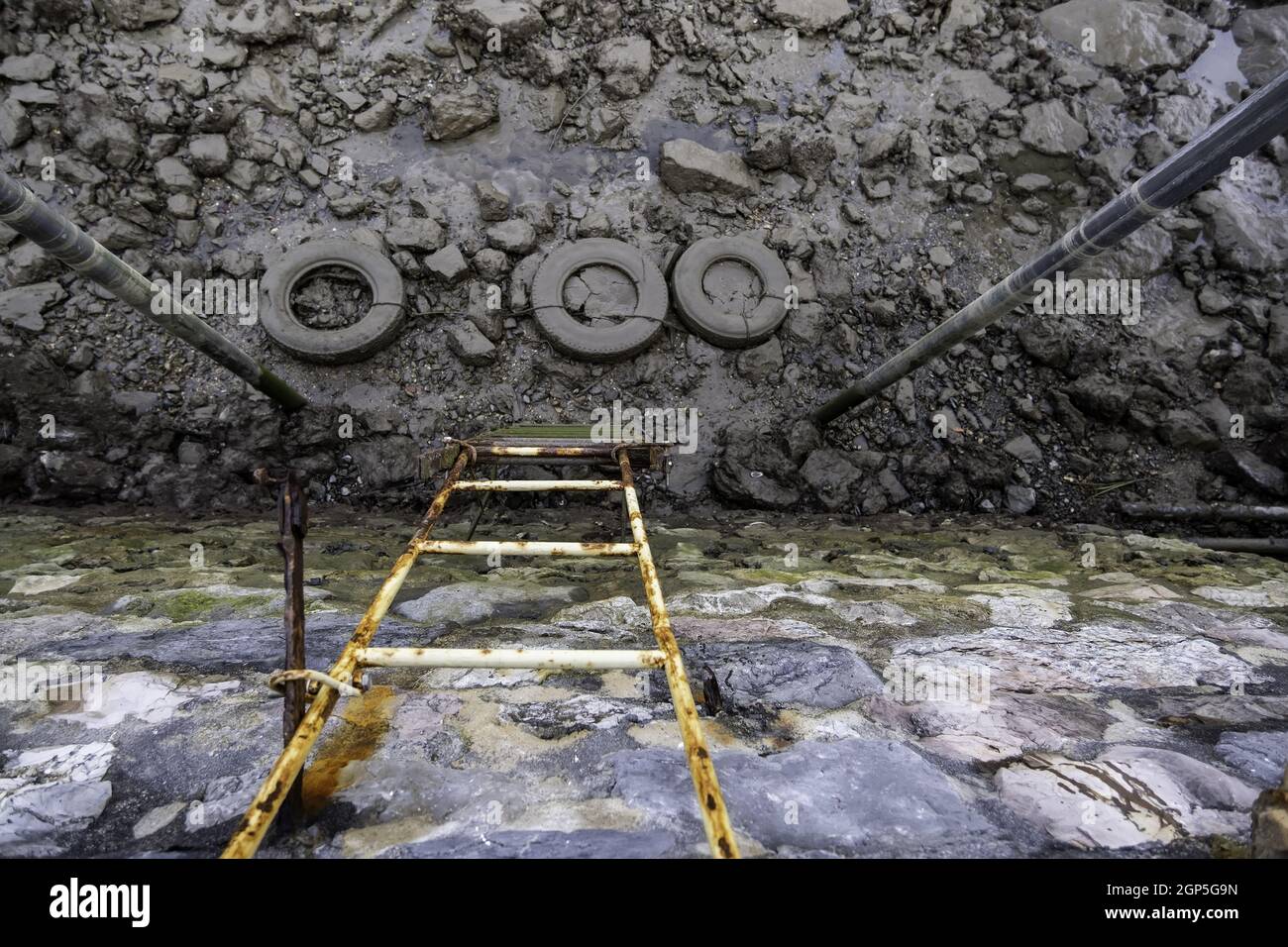 Old stone dock with steps to water hi-res stock photography and images ...