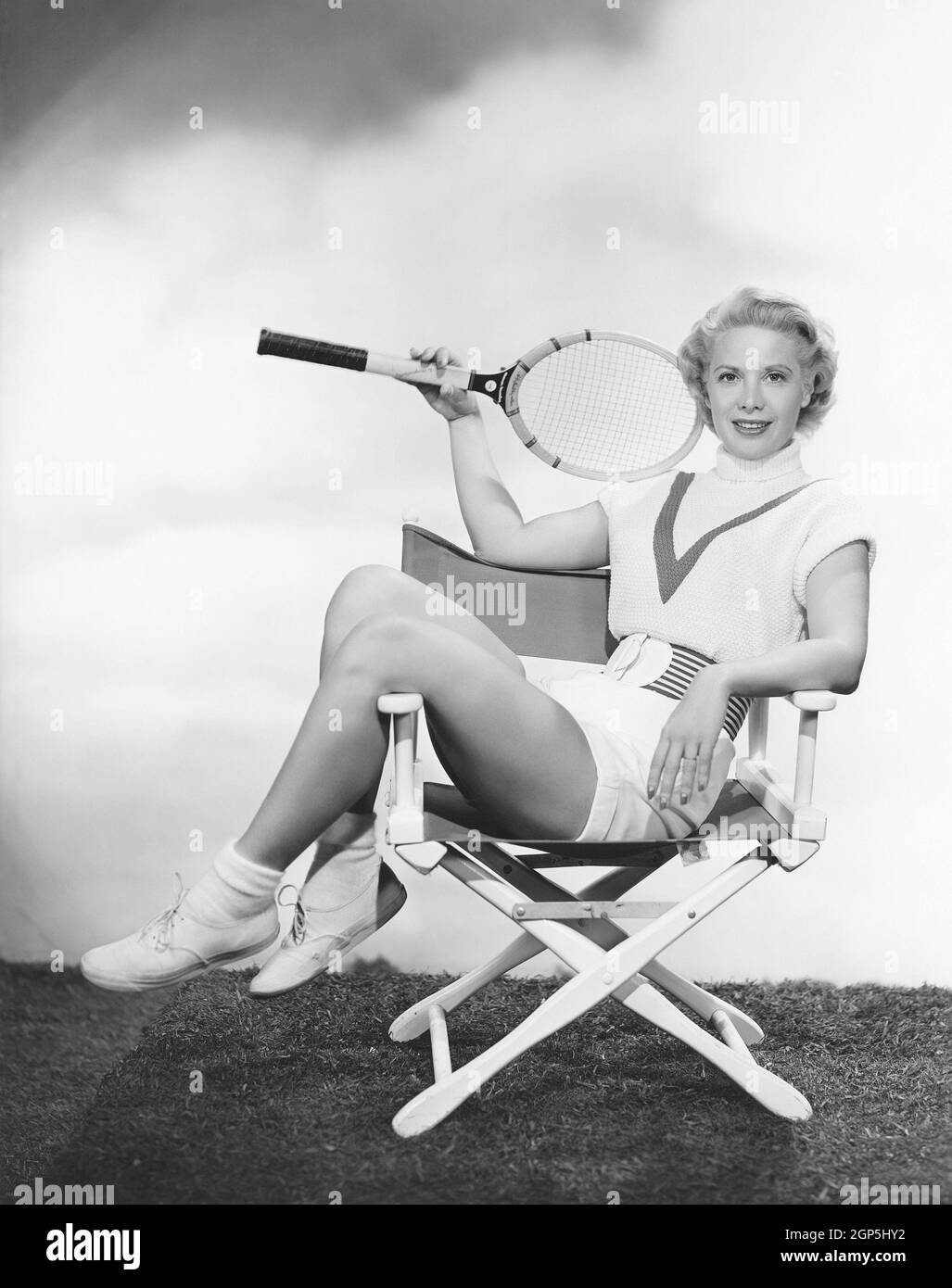 Dinah Shore in tennis outfit, December 11, 1952 Stock Photo - Alamy
