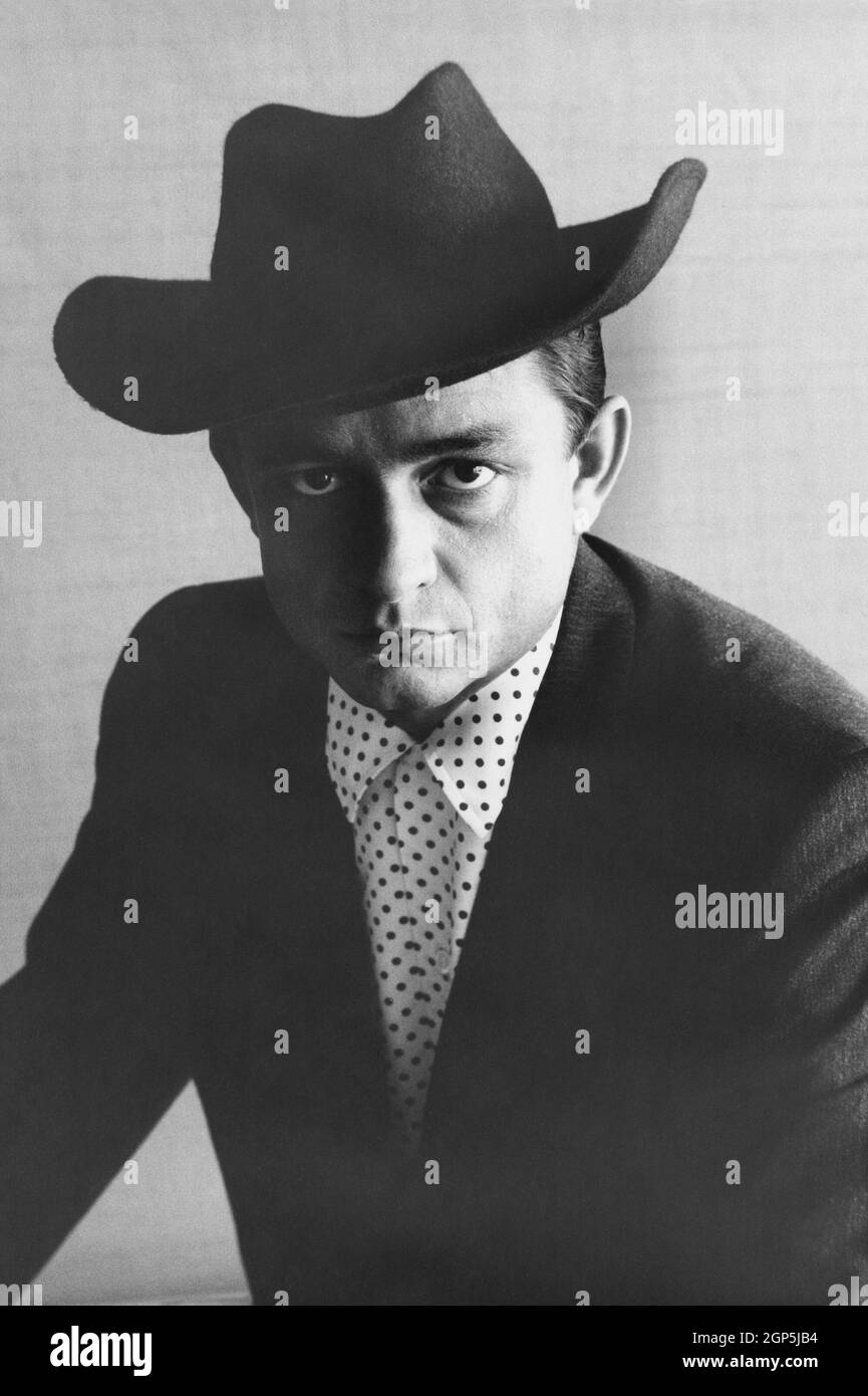 Johnny Cash wearing Stetson hat, circa 1960s Stock Photo - Alamy