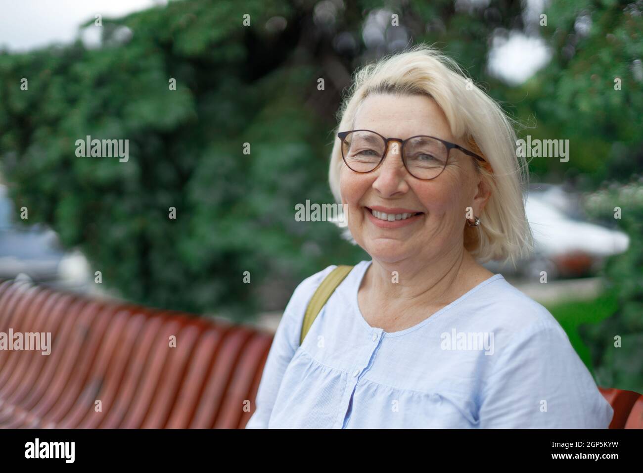 Blonde teacher hi-res stock photography and images - Alamy