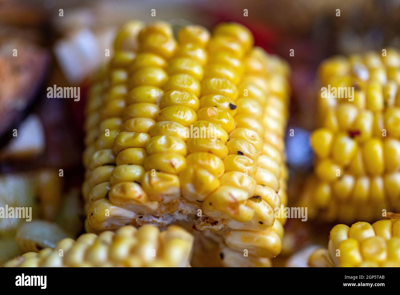 Bbq sweetcorn with leaves hi-res stock photography and images - Alamy