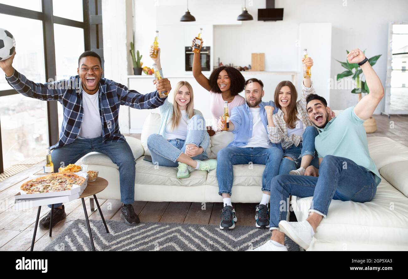 Arab american fans hi-res stock photography and images - Alamy