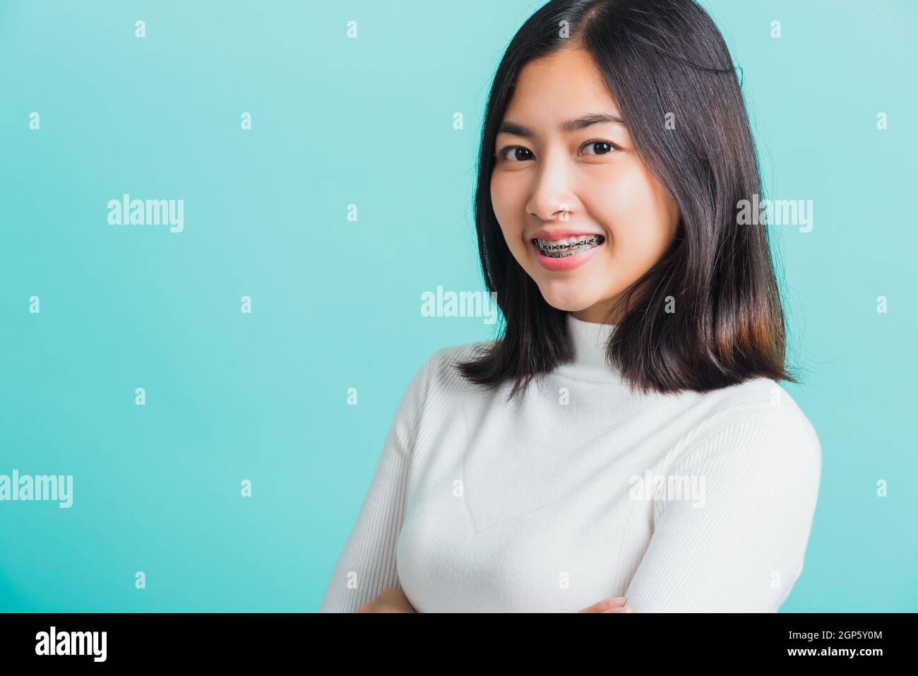 Woman cross arms stand hi-res stock photography and images - Alamy