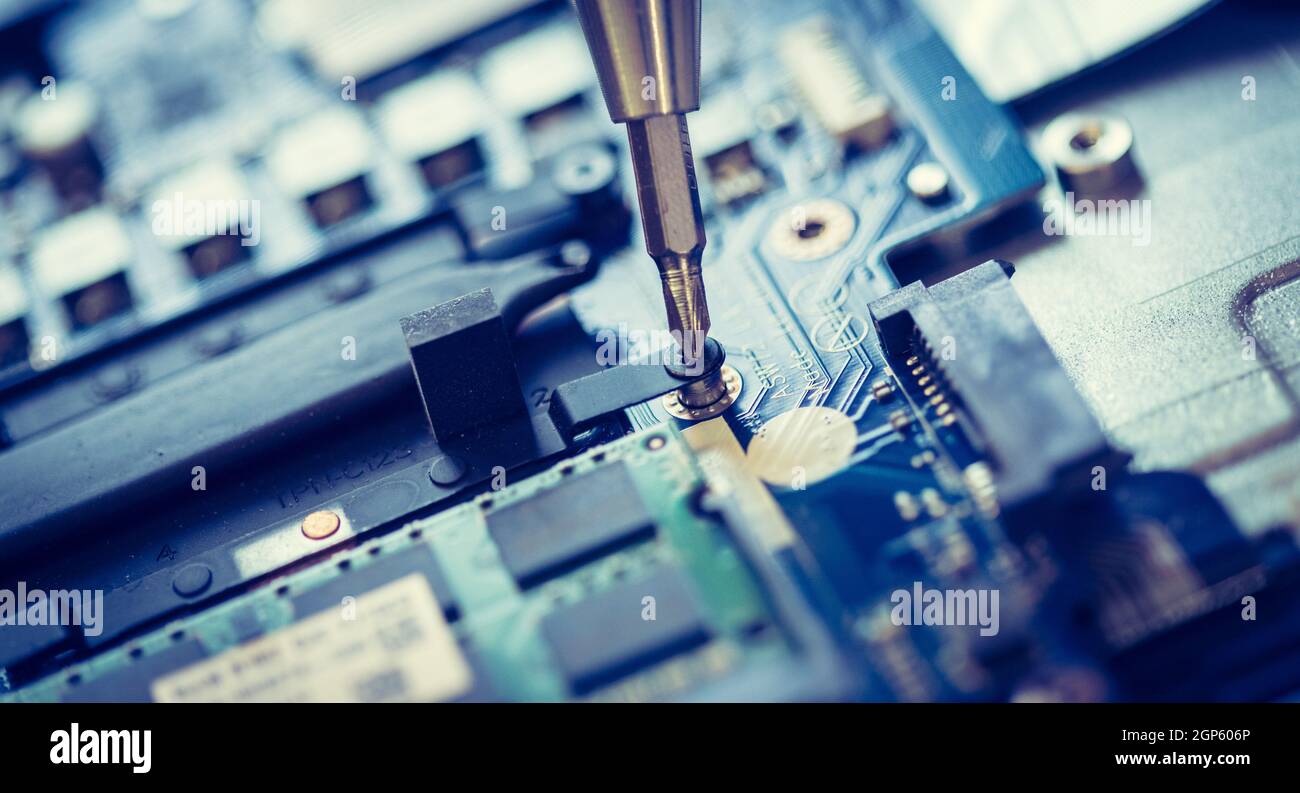 Computer chip on a circuit board, close up; Computer technology Stock ...