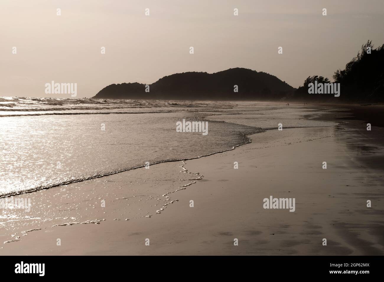 Soft sea wave hi-res stock photography and images - Alamy