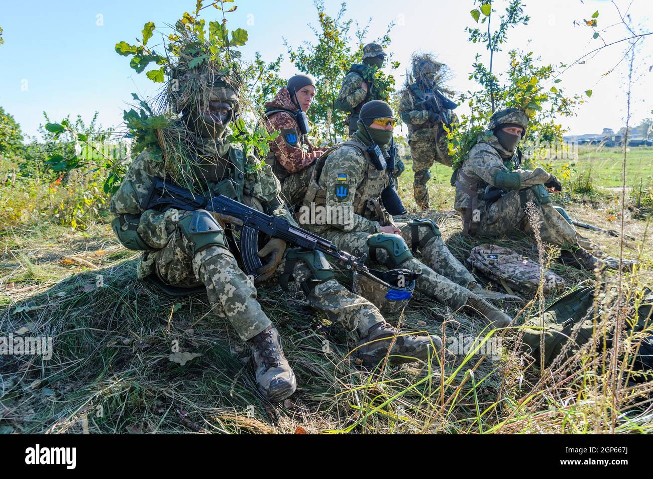 International military exercises hi-res stock photography and images ...