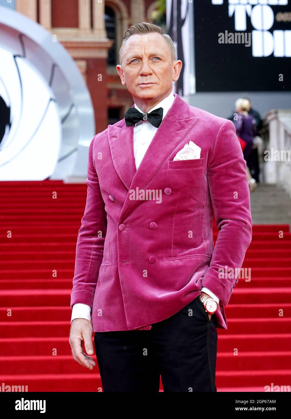 Daniel Craig attending the World Premiere of No Time To Die, at the ...