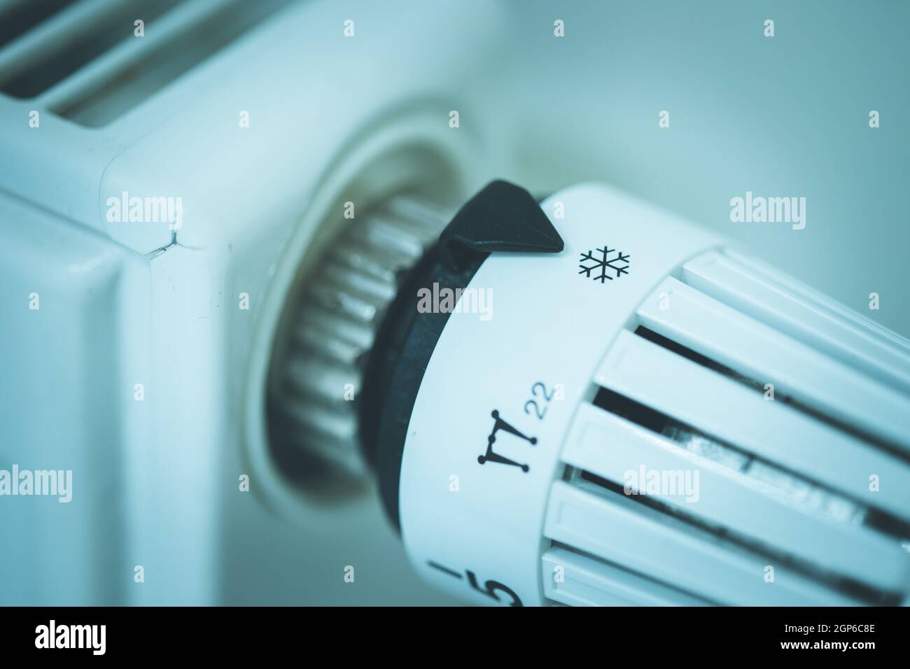 Close up picture of a heat regulator Stock Photo - Alamy
