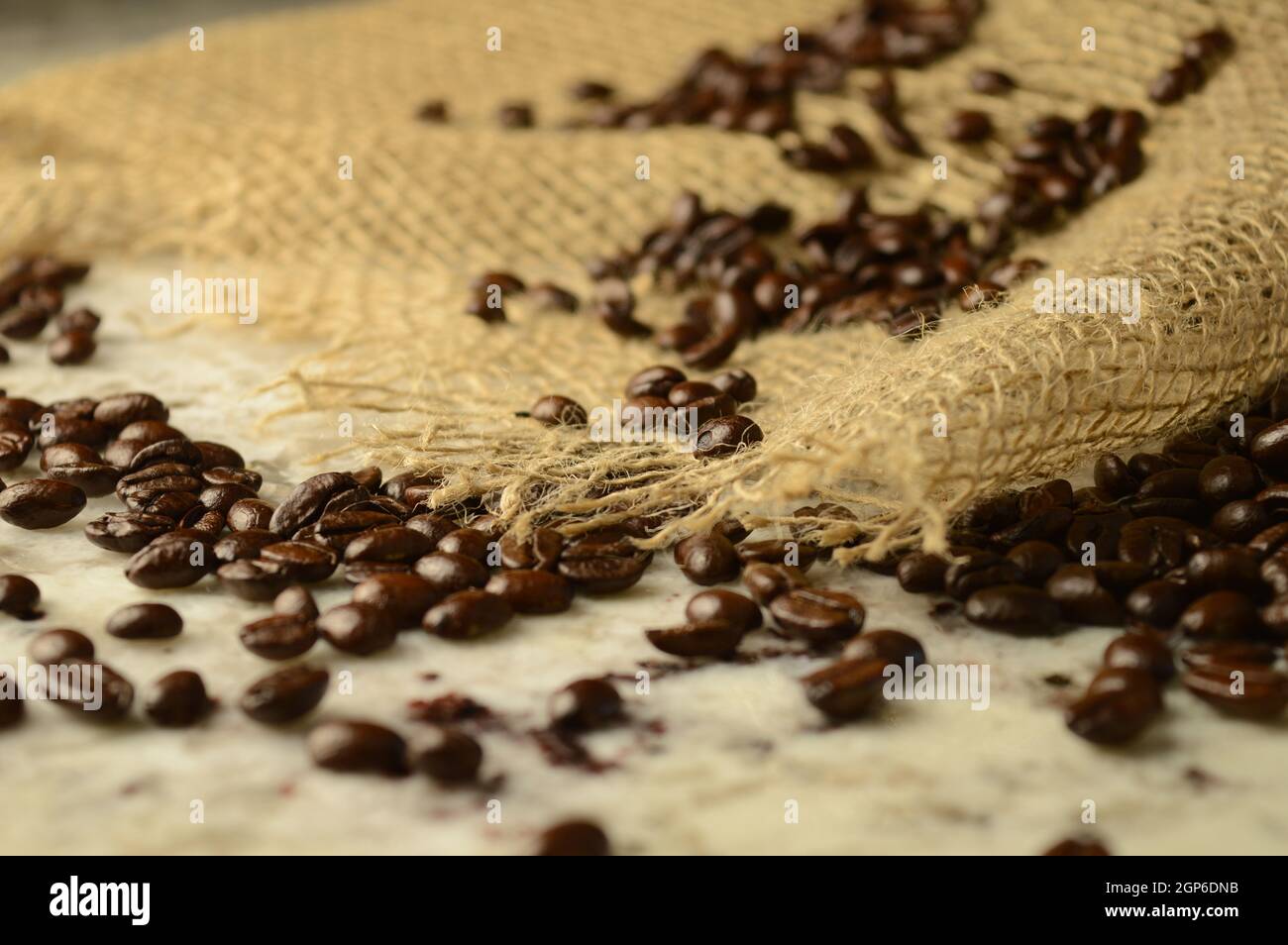 Burst open hi-res stock photography and images - Alamy