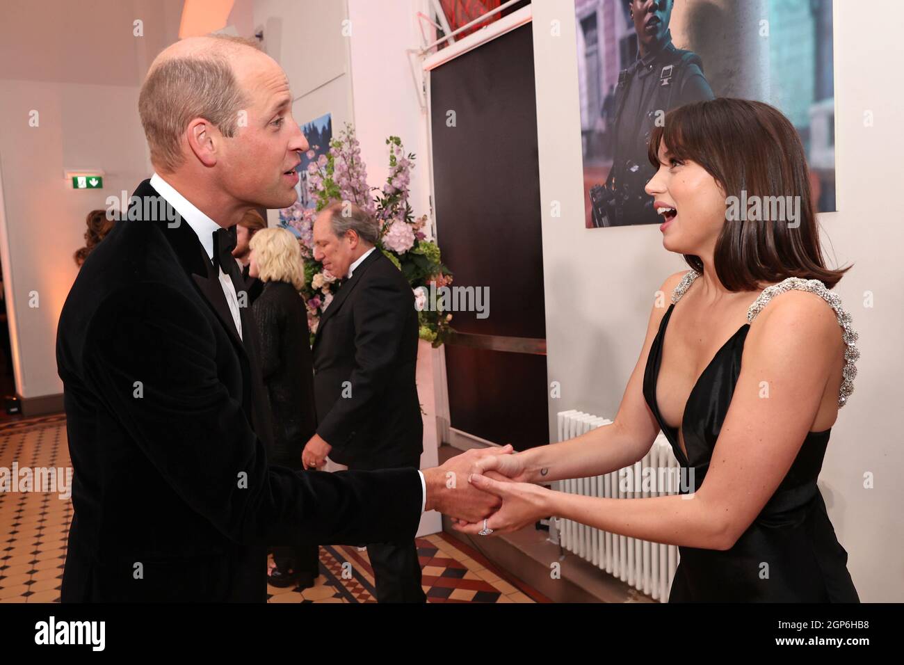 Ana de armas no time to die hi-res stock photography and images - Alamy