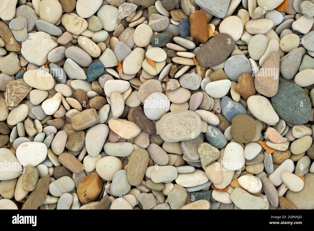 Overhead view on multible pebbles Stock Photo - Alamy
