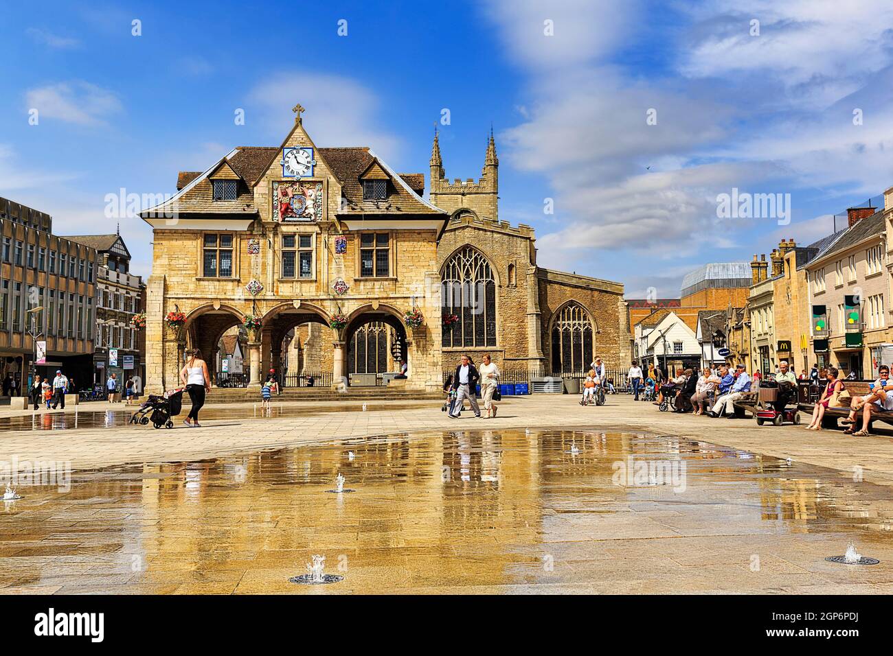 Peterborough cathedral square hi-res stock photography and images - Alamy