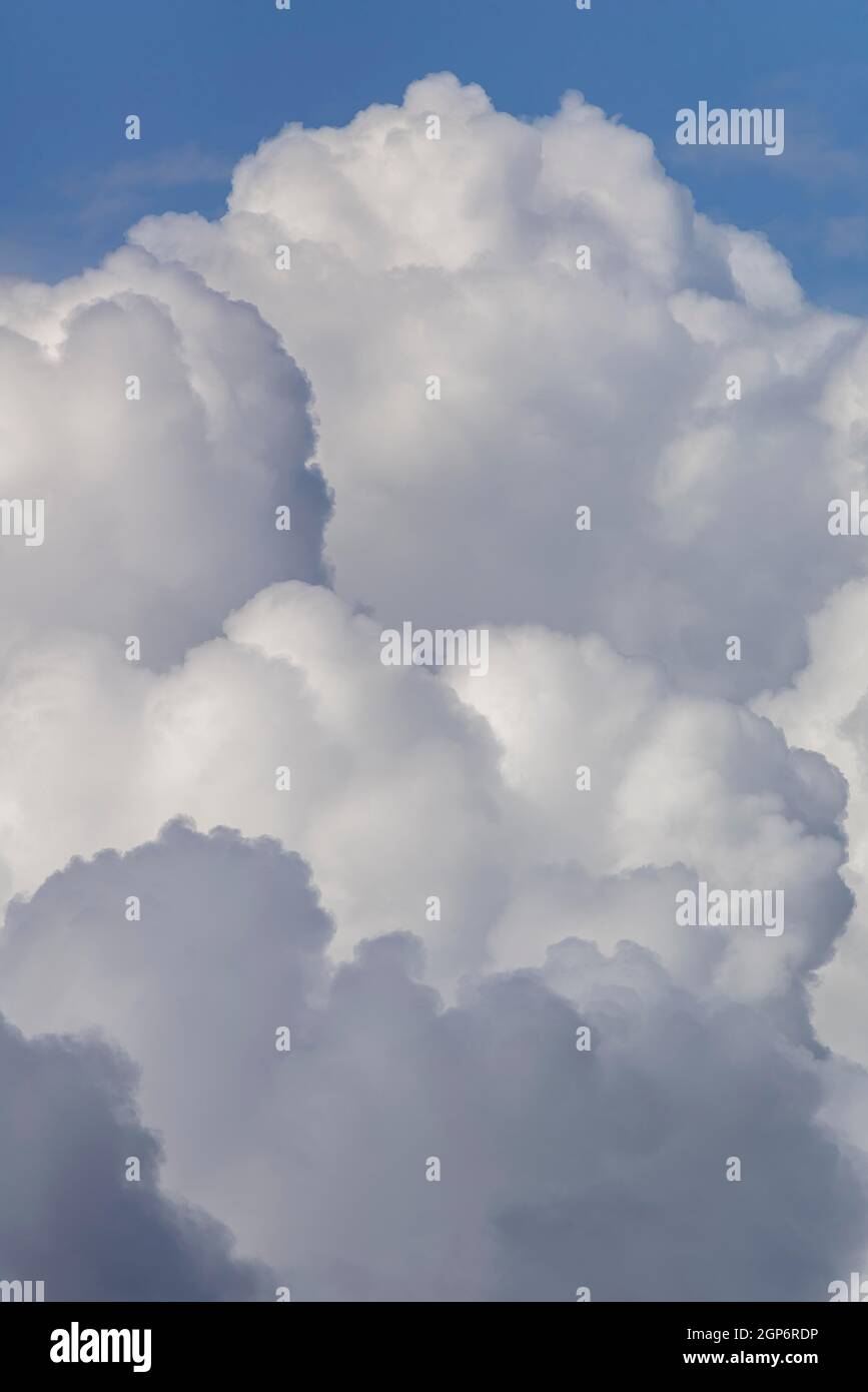 Cumulus humilis cloud formation hi-res stock photography and images - Alamy