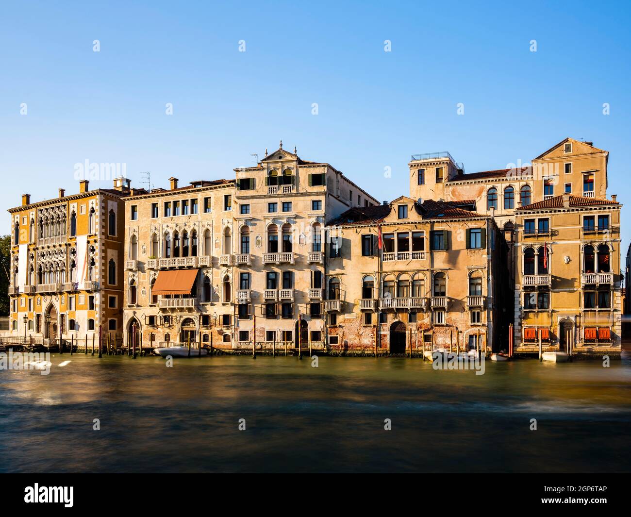 Grand canal facade hi-res stock photography and images - Alamy