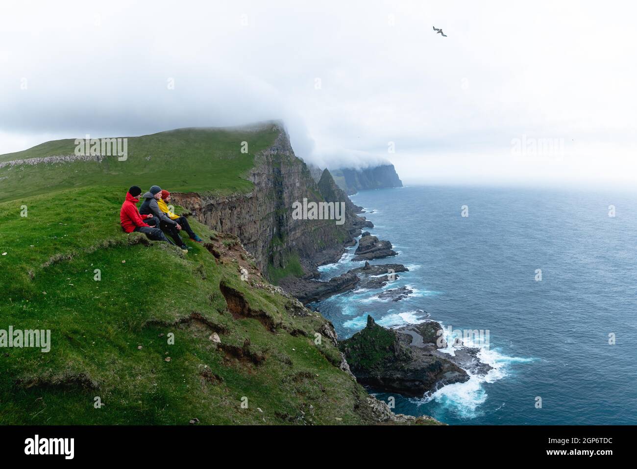 Walkers sitting hi-res stock photography and images - Alamy
