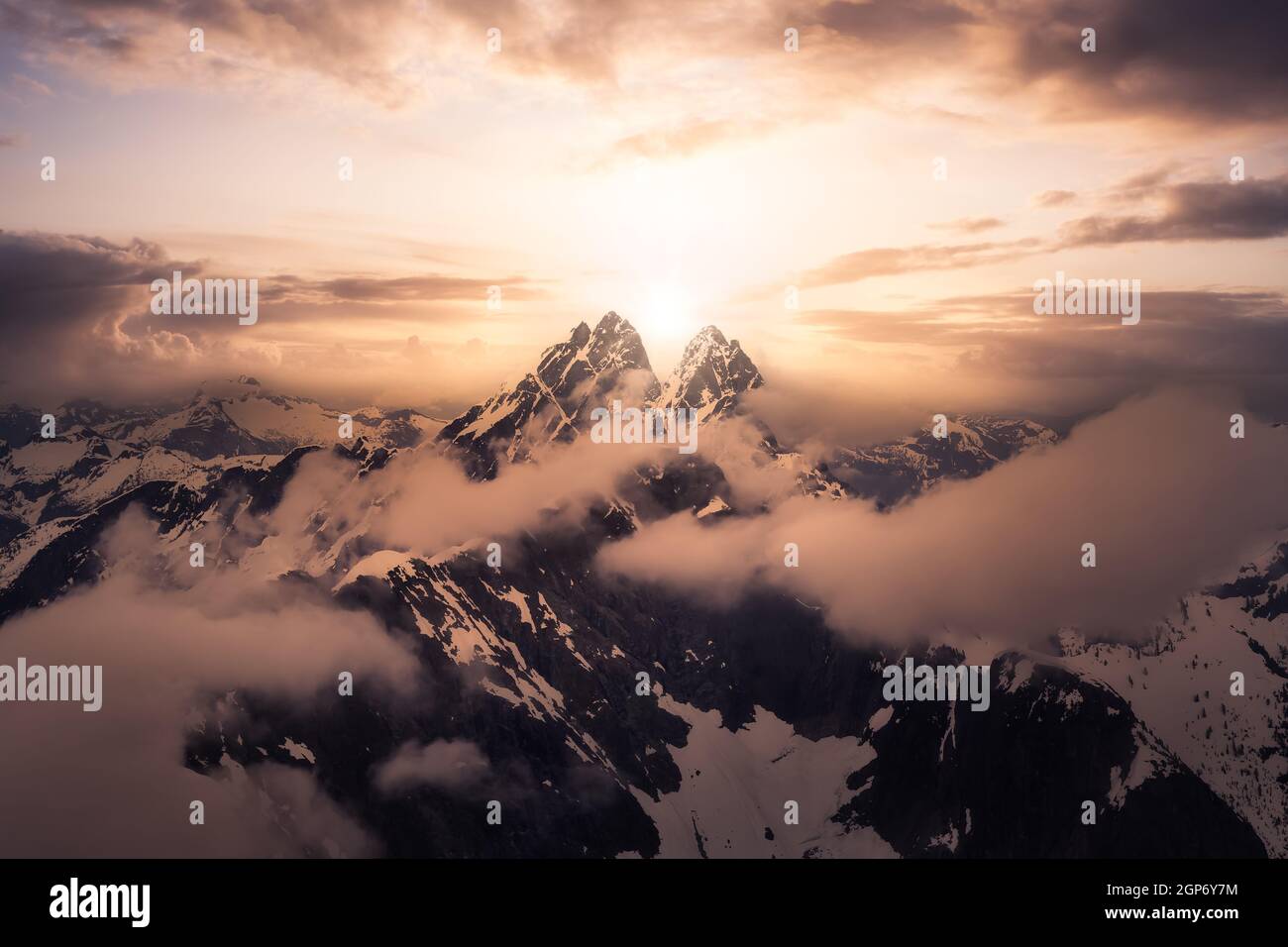 Chilliwack aerial hi-res stock photography and images - Alamy