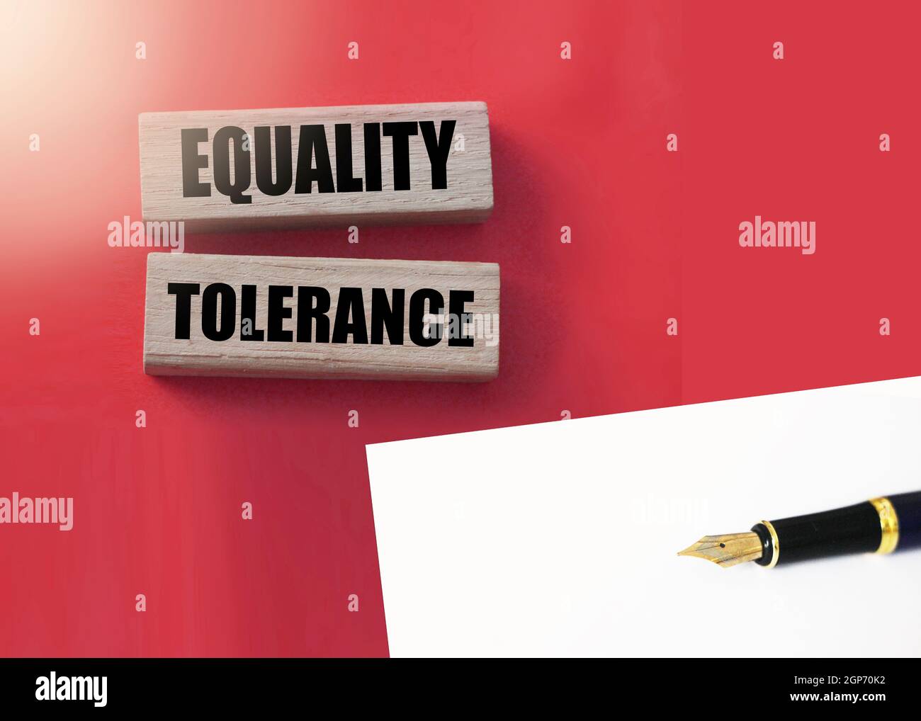 Gender equality symbols equal hi-res stock photography and images - Alamy