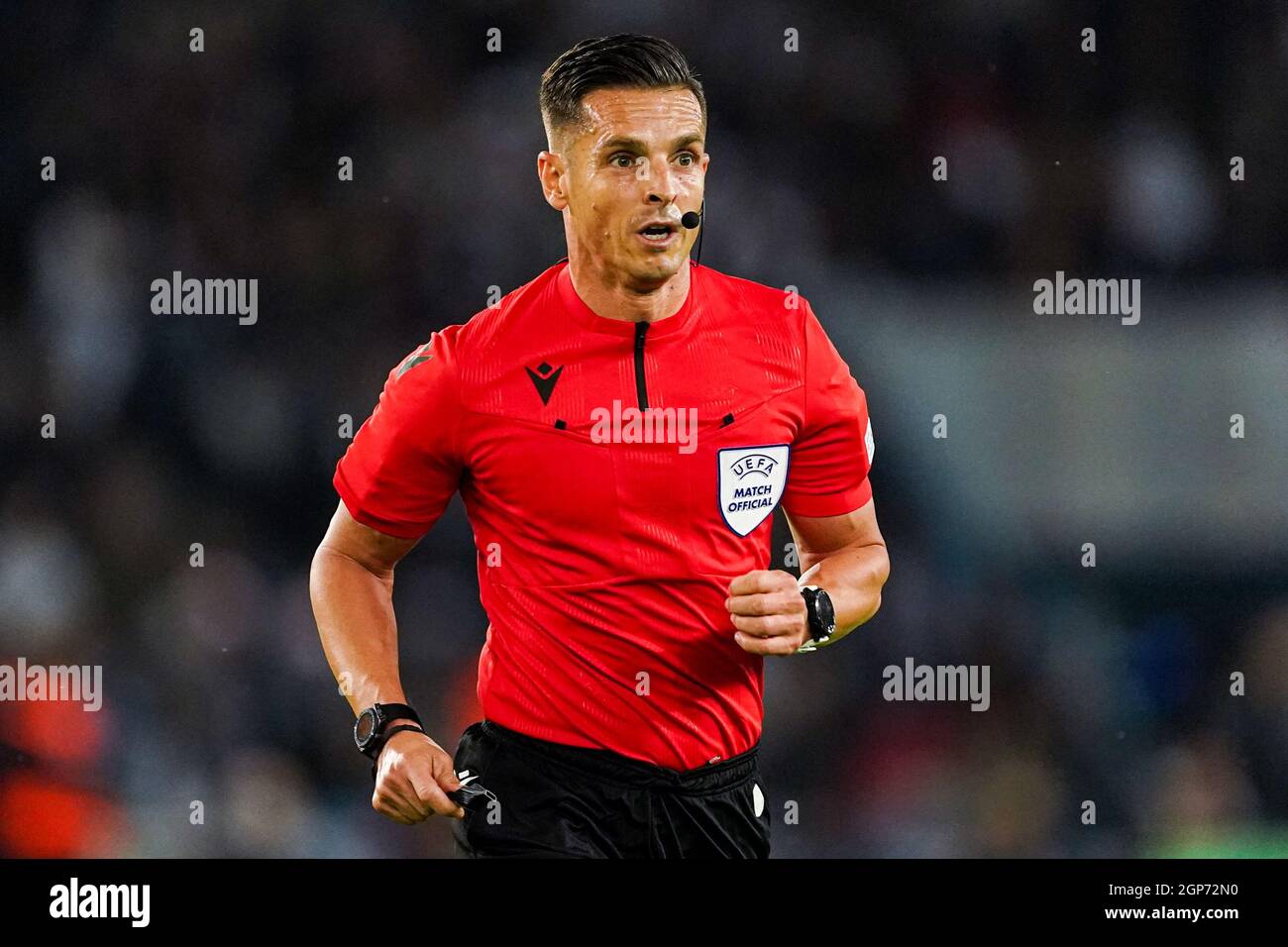 PARIS, FRANCE - SEPTEMBER 28: Referee Carlos Del Cerro Grande during ...