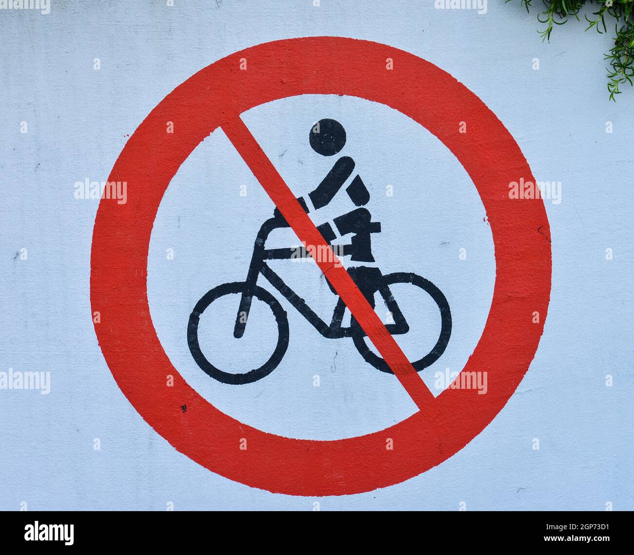 Graffiti sign prohibition hi-res stock photography and images - Alamy