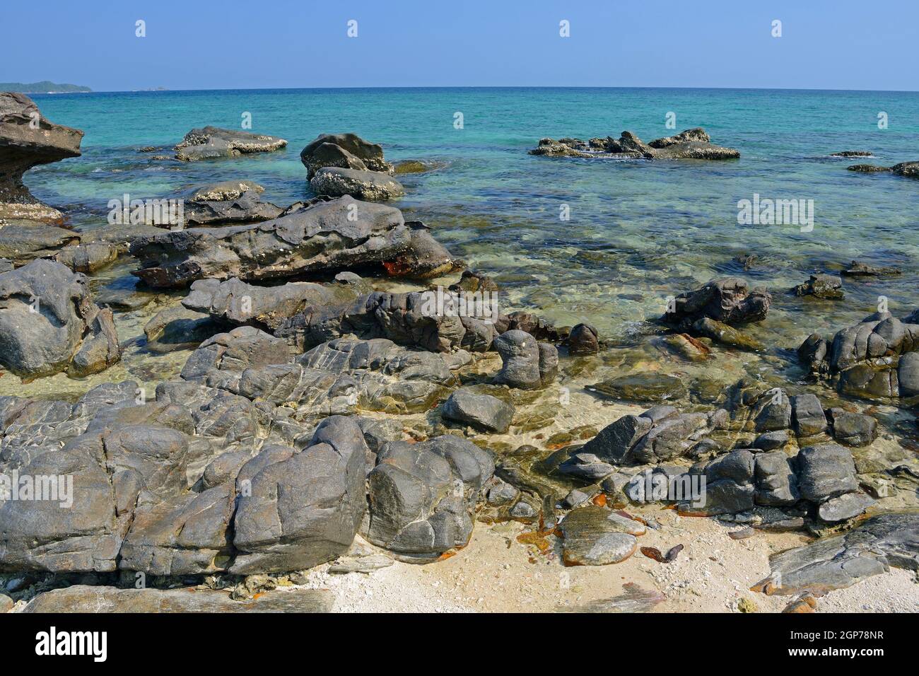 Beach with limestone rocks, Koh Khai Island, Thailand Stock Photo - Alamy