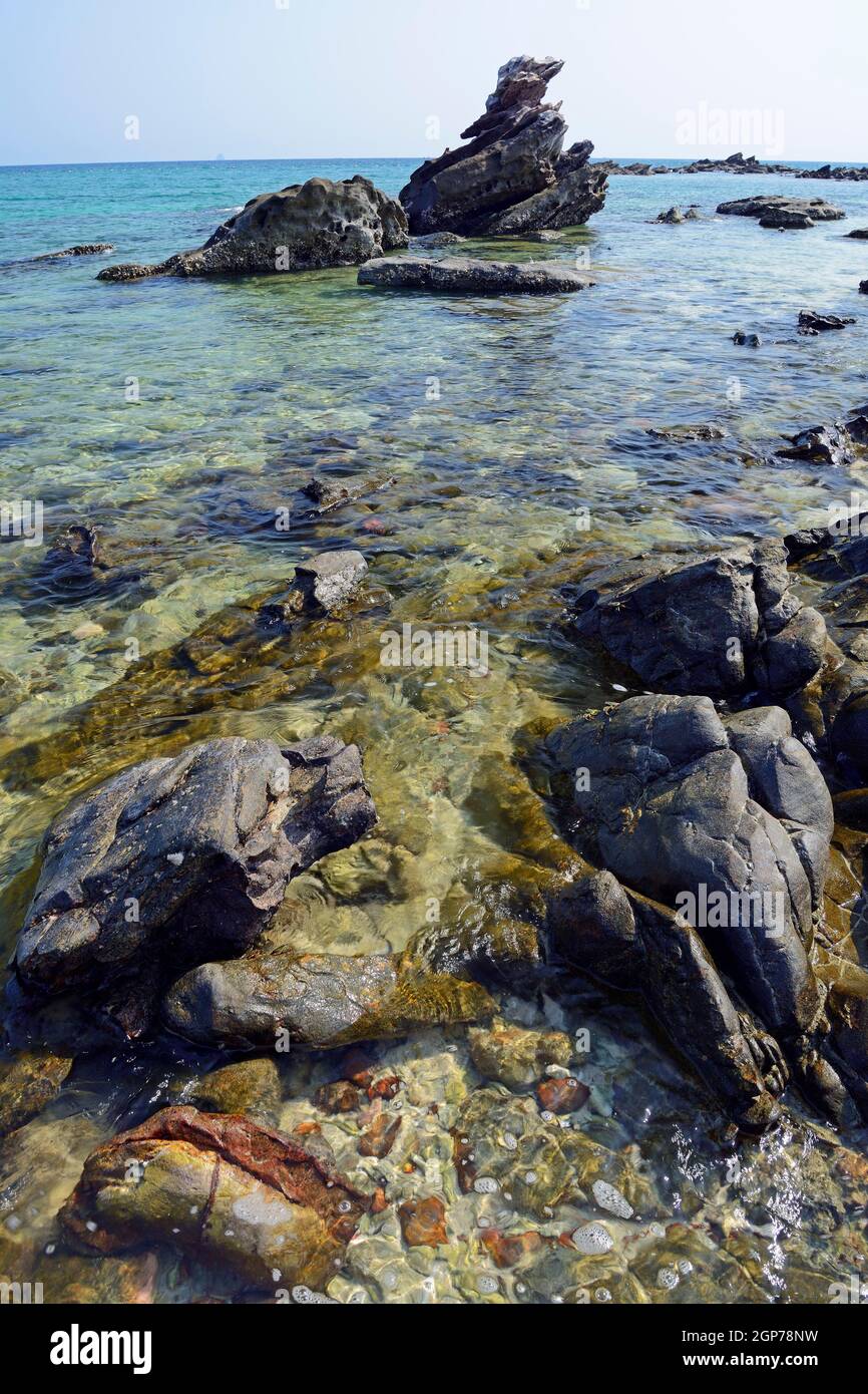 Beach with limestone rocks, Koh Khai Island, Thailand Stock Photo - Alamy