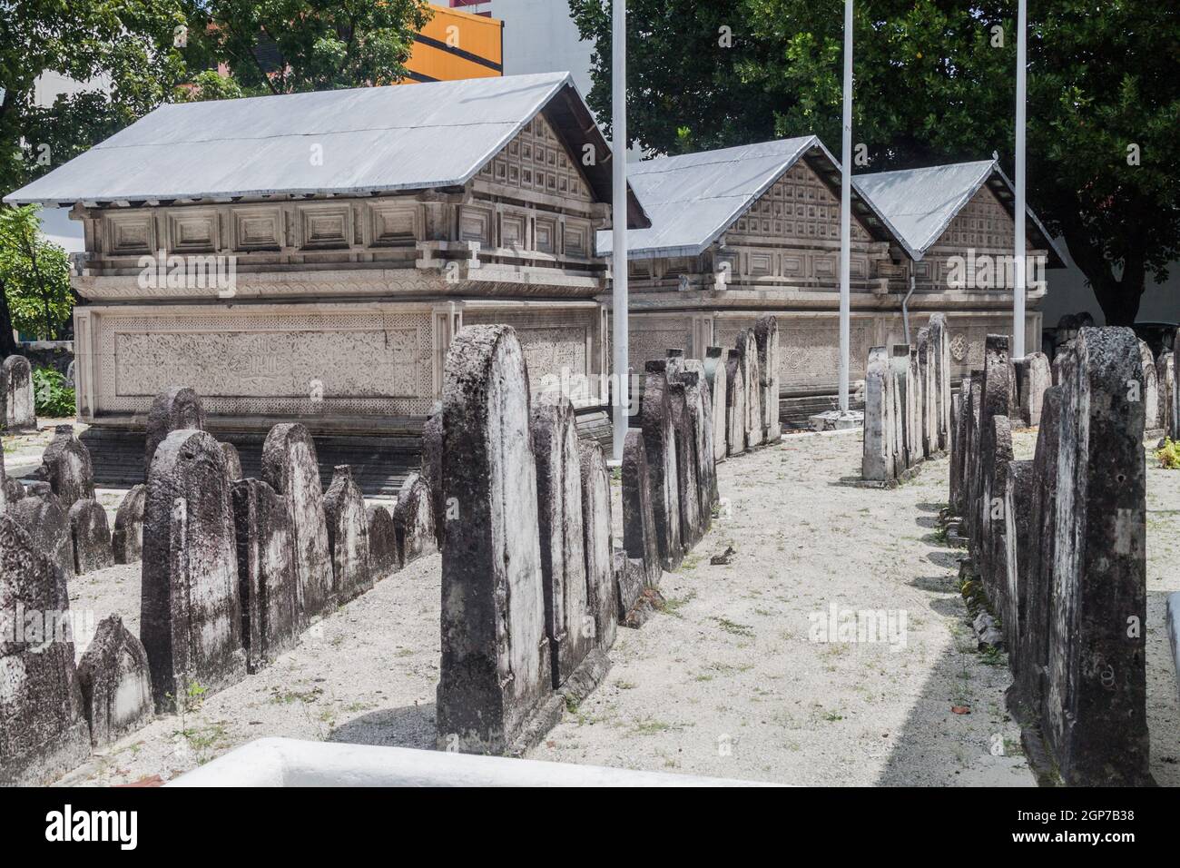 Cemetery of Old Friday Mosque Hukuru Miskiiy in Male, Maldives Stock ...