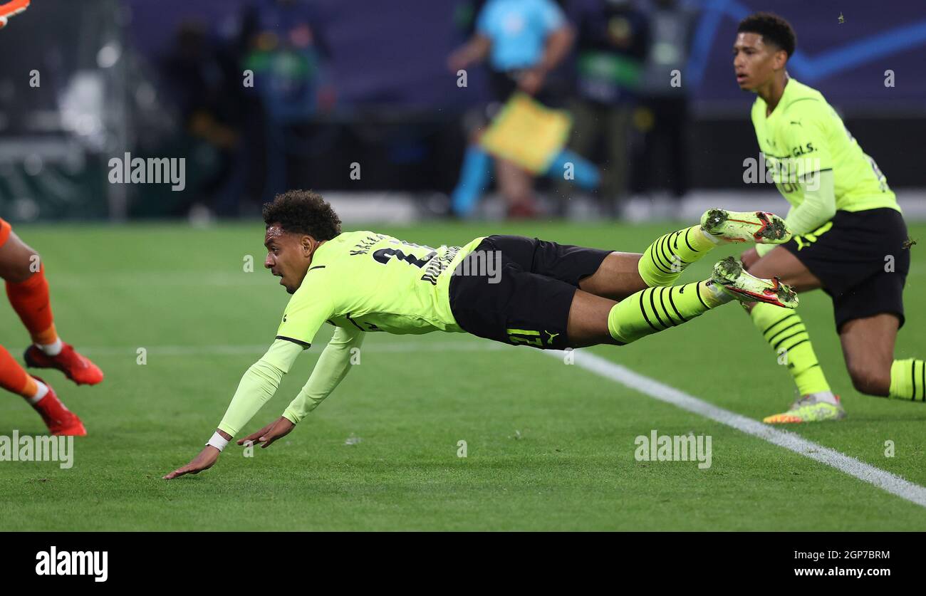 Dortmund, Deutschland. 28th Sep, 2021. firo: 28.09.2021, Fuvuball, UEFA ...