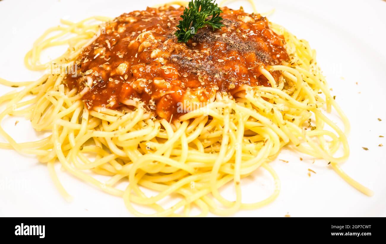 Tasty appetizing pasta spaghetti with tomato sauce a Stock Photo - Alamy