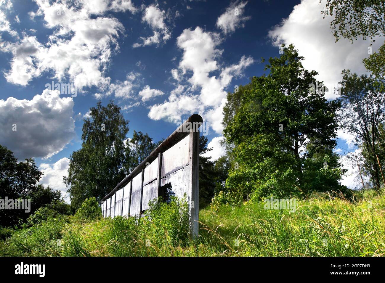 Border wall, concrete wall, wall at the inner-German border ...