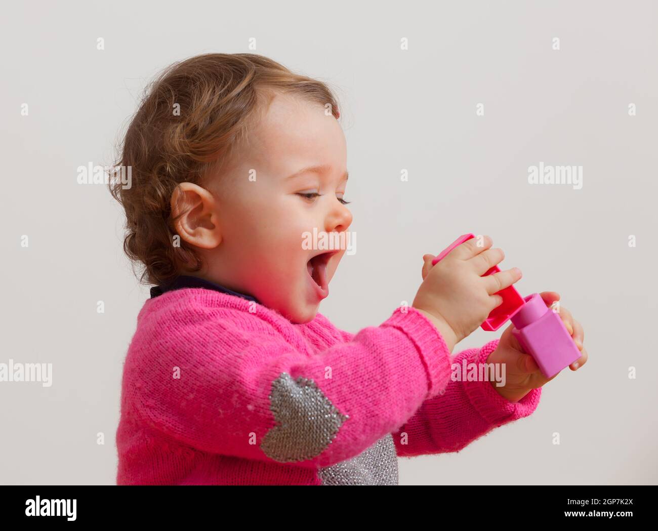 Rubber building blocks hi-res stock photography and images - Alamy