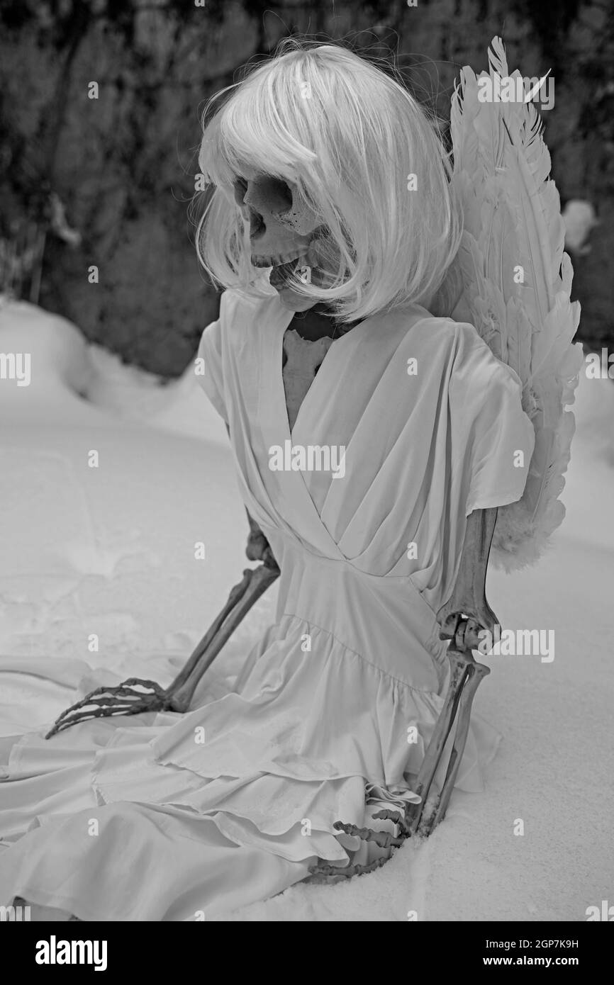 Angel in white dress Black and White Stock Photos & Images - Alamy