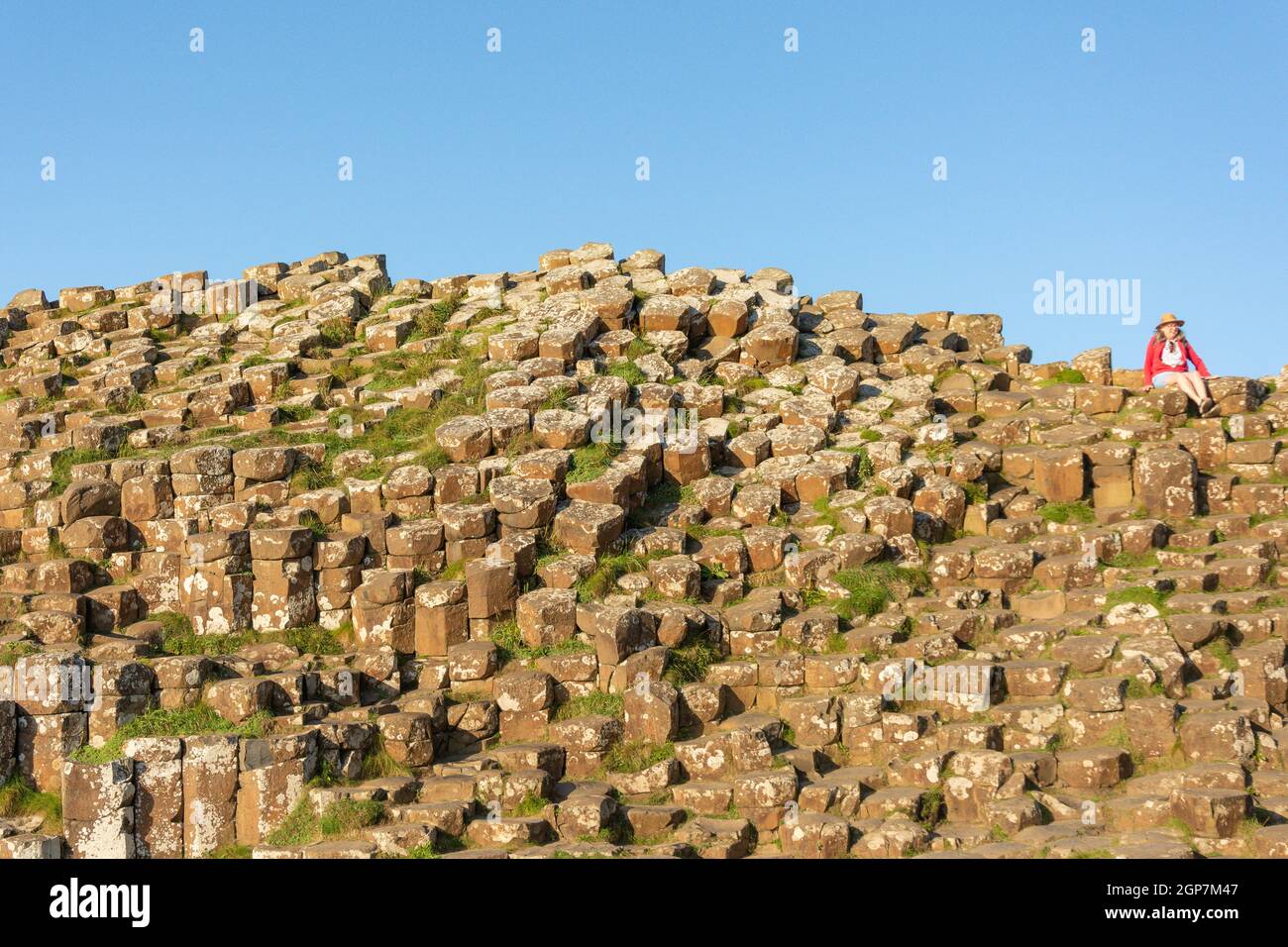Basalt columns natural wonder showing rocks rocky causeway coast hi-res ...