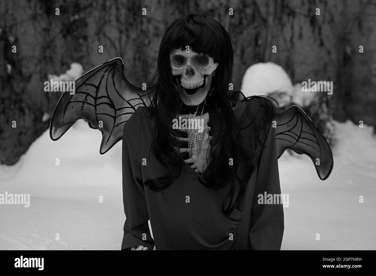 Bride in snow white Black and White Stock Photos & Images - Alamy